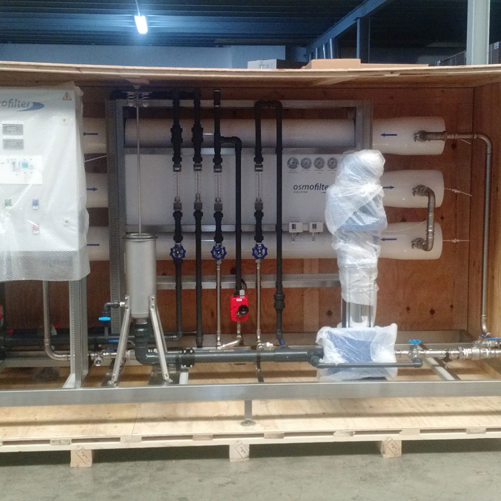 Planta de ósmosis inversa de 5500 L/h con multicartuchos INOX ...